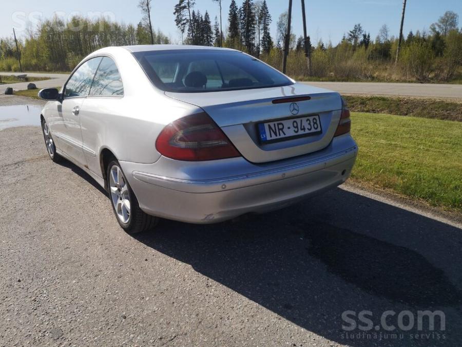 Mercedes-Benz clk-270 2003 in Riga, with an engine capacity of 2.70 L and mileage of 367 thousand km for 2400 €, photo 3 on AUTOMOTO.COM.LV