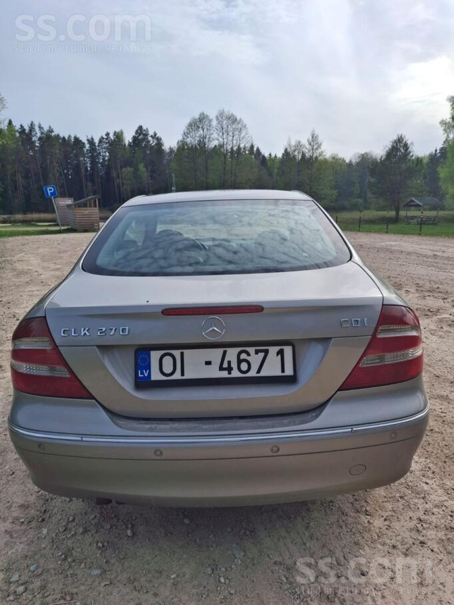 Mercedes-Benz clk-270 2003 Rīga, ar dzinēja tilpumu 2.70 L un nobraukumu 251 tūkst. km par 2900 €, foto 11 vietnē AUTOMOTO.COM.LV