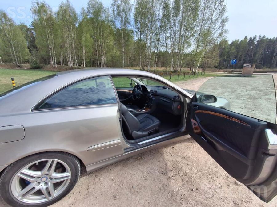 Mercedes-Benz clk-270 2003 Rīga, ar dzinēja tilpumu 2.70 L un nobraukumu 251 tūkst. km par 2900 €, foto 12 vietnē AUTOMOTO.COM.LV