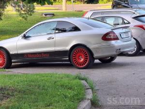 Mercedes-Benz clk-270 2003 Rīga, ar dzinēja tilpumu 2.70 L un nobraukumu 352 tūkst. km par 1800 €, foto 6 vietnē AUTOMOTO.COM.LV