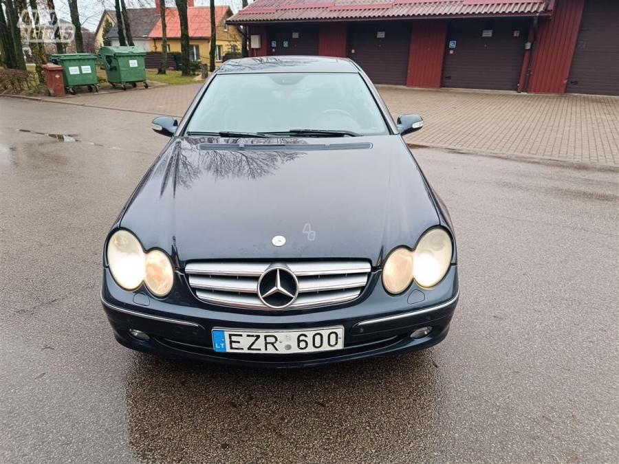 Mercedes-Benz clk-270 2005 in Vilnius, with an engine capacity of 2.70 L and mileage of 270 thousand km for 2000 €, photo 7 on AUTOMOTO.COM.LV