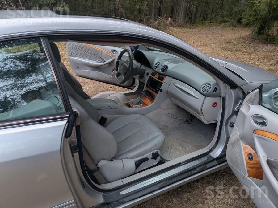 Mercedes-Benz clk-270 2005 Cēsis, ar dzinēja tilpumu 2.70 L un nobraukumu 314 tūkst. km par 1700 €, foto 9 vietnē AUTOMOTO.COM.LV