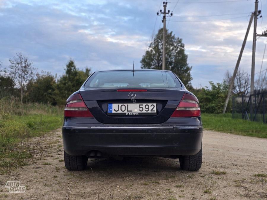 Mercedes-Benz clk-270 2005 Plungė, ar dzinēja tilpumu 2.70 L un nobraukumu 366 tūkst. km par 2000 €, foto 5 vietnē AUTOMOTO.COM.LV