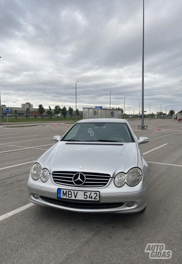 Pelēks Mercedes-Benz clk-270 2003 Kauņa, ar dzinēja tilpumu 6.50 L un nobraukumu 248 tūkst. km par 1850 €, foto 2 vietnē AUTOMOTO.COM.LV