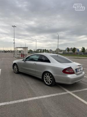 Grey Mercedes-Benz clk-270 2003 in Kaunas, with an engine capacity of 6.50 L and mileage of 248 thousand km for 1850 €, photo 4 on AUTOMOTO.COM.LV