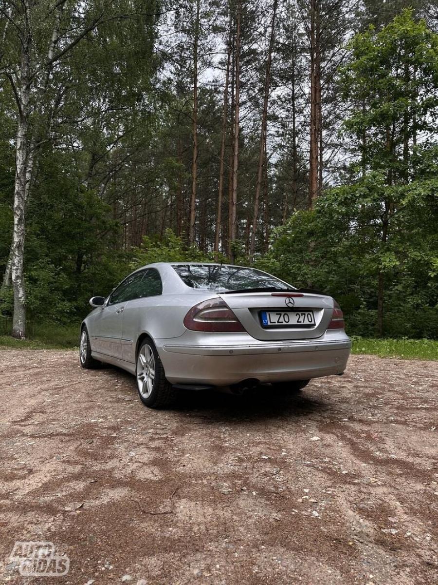 Pelēks Mercedes-Benz clk-270 2003 Utena, ar dzinēja tilpumu 2.70 L un nobraukumu 356 tūkst. km par 2200 €, foto 6 vietnē AUTOMOTO.COM.LV