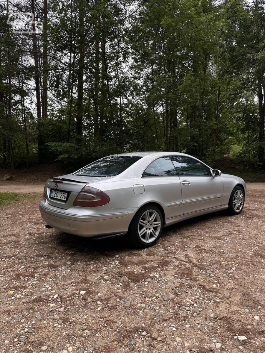 Pelēks Mercedes-Benz clk-270 2003 Utena, ar dzinēja tilpumu 2.70 L un nobraukumu 356 tūkst. km par 2200 €, foto 9 vietnē AUTOMOTO.COM.LV