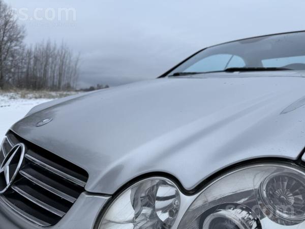 Pelēks Mercedes-Benz clk-270 2003 Rīga, ar dzinēja tilpumu 2.70 L un nobraukumu 380 tūkst. km par 2800 €, foto 5 vietnē AUTOMOTO.COM.LV