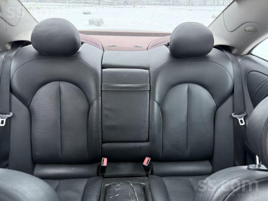 Grey Mercedes-Benz clk-270 2003 in Riga, with an engine capacity of 2.70 L and mileage of 380 thousand km for 2800 €, photo 8 on AUTOMOTO.COM.LV
