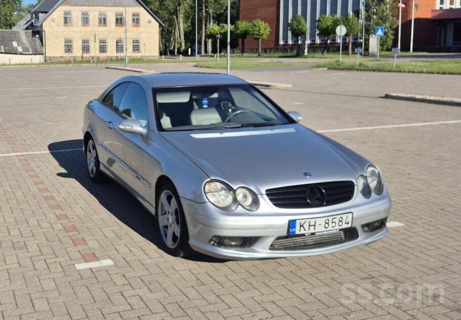 Pelēks Mercedes-Benz clk-270 2003 Rīga, ar dzinēja tilpumu 2.70 L un nobraukumu 282 tūkst. km par 2500 €, foto 3 vietnē AUTOMOTO.COM.LV