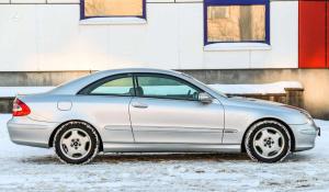 Pelēks Mercedes-Benz clk-270 2004 Viļņa, ar dzinēja tilpumu 2.69 L un nobraukumu 203 tūkst. km par 3800 €, foto 8 vietnē AUTOMOTO.COM.LV