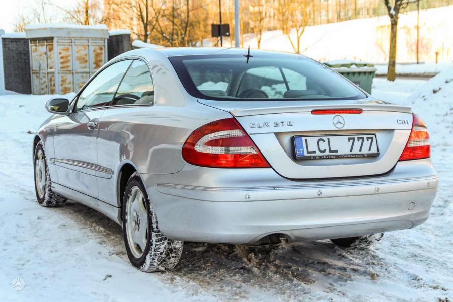 Pelēks Mercedes-Benz clk-270 2004 Viļņa, ar dzinēja tilpumu 2.69 L un nobraukumu 203 tūkst. km par 3800 €, foto 10 vietnē AUTOMOTO.COM.LV