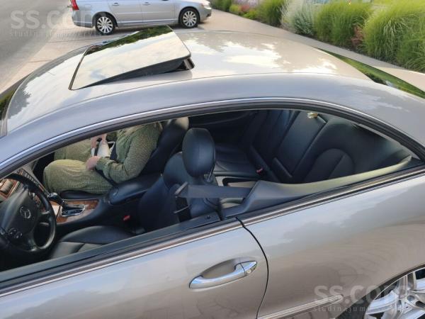 Grey Mercedes-Benz clk-270 2004 in Riga, with an engine capacity of 2.70 L and mileage of 251 thousand km for 2750 €, photo 10 on AUTOMOTO.COM.LV