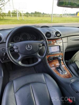 Pelēks Mercedes-Benz clk-270 2004 Rīga, ar dzinēja tilpumu 2.70 L un nobraukumu 251 tūkst. km par 2750 €, foto 12 vietnē AUTOMOTO.COM.LV