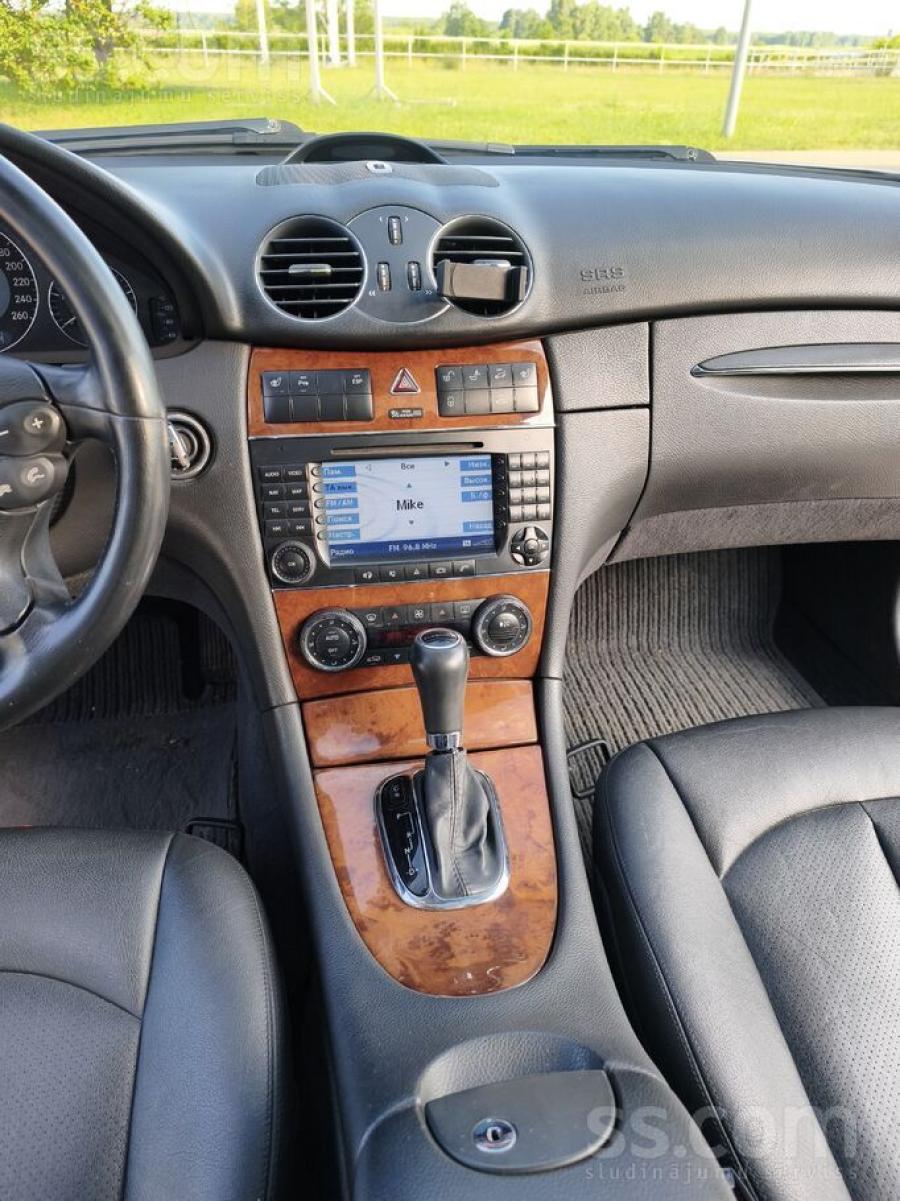 Pelēks Mercedes-Benz clk-270 2004 Rīga, ar dzinēja tilpumu 2.70 L un nobraukumu 251 tūkst. km par 2750 €, foto 13 vietnē AUTOMOTO.COM.LV