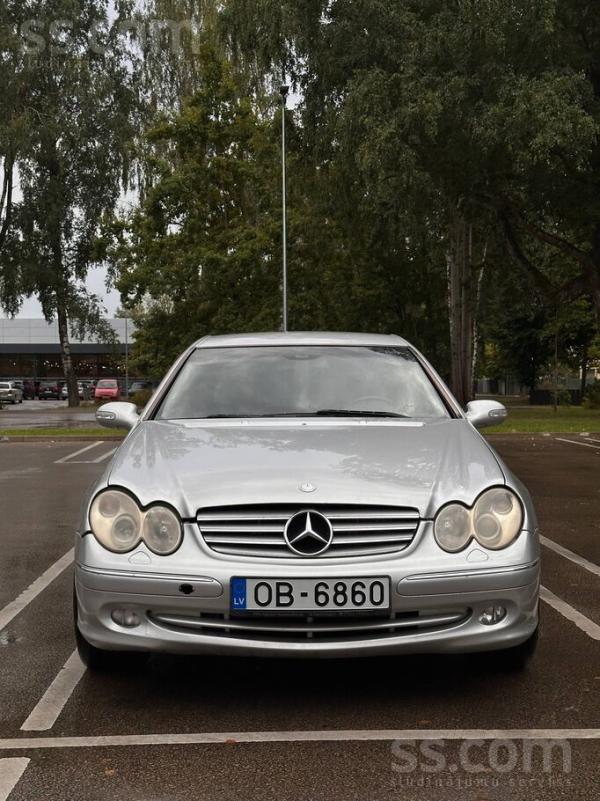 Grey Mercedes-Benz clk-270 2004 in Riga, with an engine capacity of 2.70 L and mileage of 344 thousand km for 2500 €, photo 2 on AUTOMOTO.COM.LV
