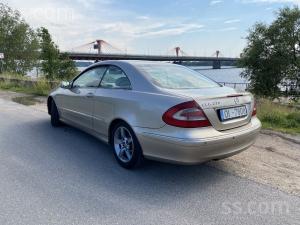 Yellow Mercedes-Benz clk-270 2004 in Riga, with an engine capacity of 2.70 L and mileage of 250 thousand km for 2500 €, photo 3 on AUTOMOTO.COM.LV