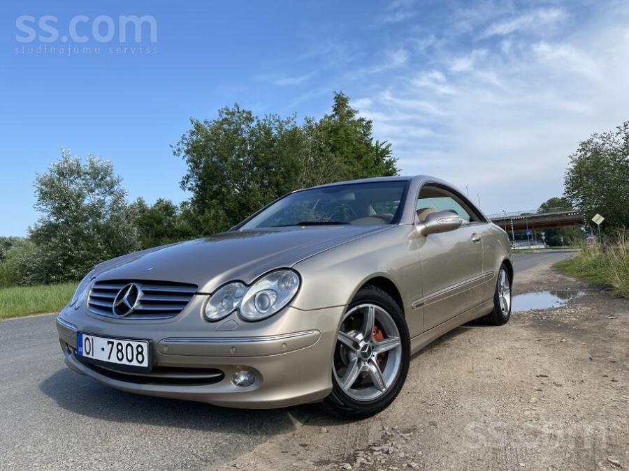 Yellow Mercedes-Benz clk-270 2004 in Riga, with an engine capacity of 2.70 L and mileage of 250 thousand km for 2500 €, photo 6 on AUTOMOTO.COM.LV