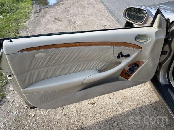 Dzeltens Mercedes-Benz clk-270 2004 Rīga, ar dzinēja tilpumu 2.70 L un nobraukumu 250 tūkst. km par 2500 €, foto 7 vietnē AUTOMOTO.COM.LV