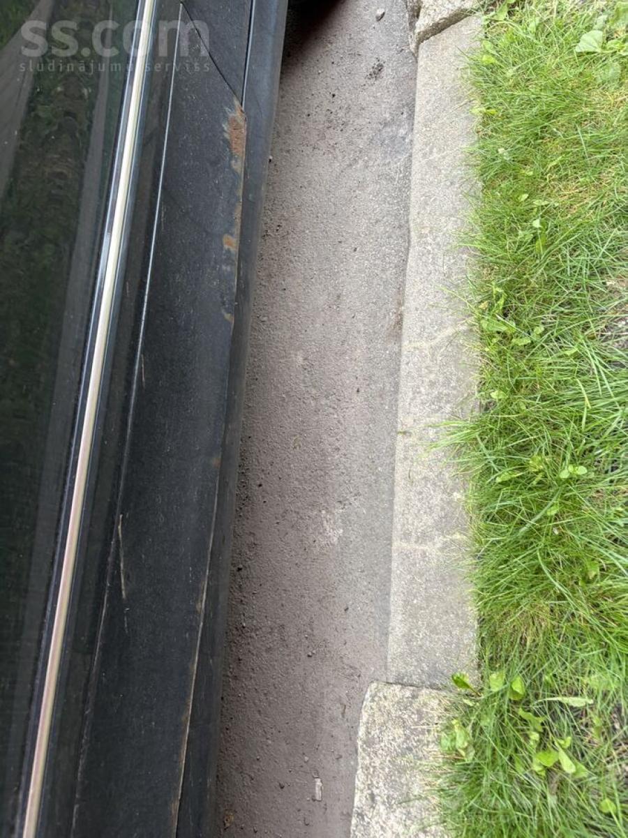 Zils Mercedes-Benz clk-280 2005 Jelgava, ar dzinēja tilpumu 3.00 L un nobraukumu 305 tūkst. km par 1860 €, foto 10 vietnē AUTOMOTO.COM.LV