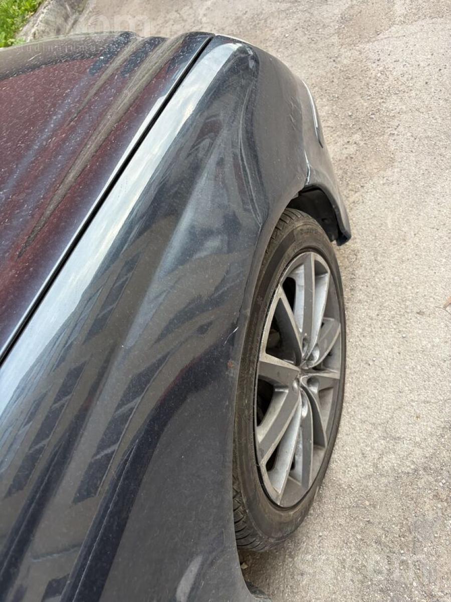 Zils Mercedes-Benz clk-280 2005 Jelgava, ar dzinēja tilpumu 3.00 L un nobraukumu 305 tūkst. km par 1860 €, foto 11 vietnē AUTOMOTO.COM.LV