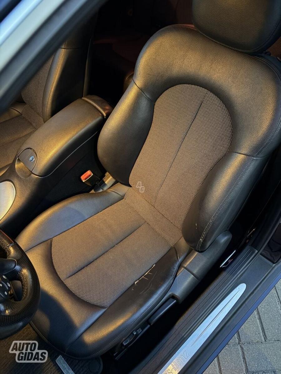 Blue Mercedes-Benz clk-280 2006 in Kaunas, with an engine capacity of 2.80 L and mileage of 215 thousand km for 3200 €, photo 12 on AUTOMOTO.COM.LV