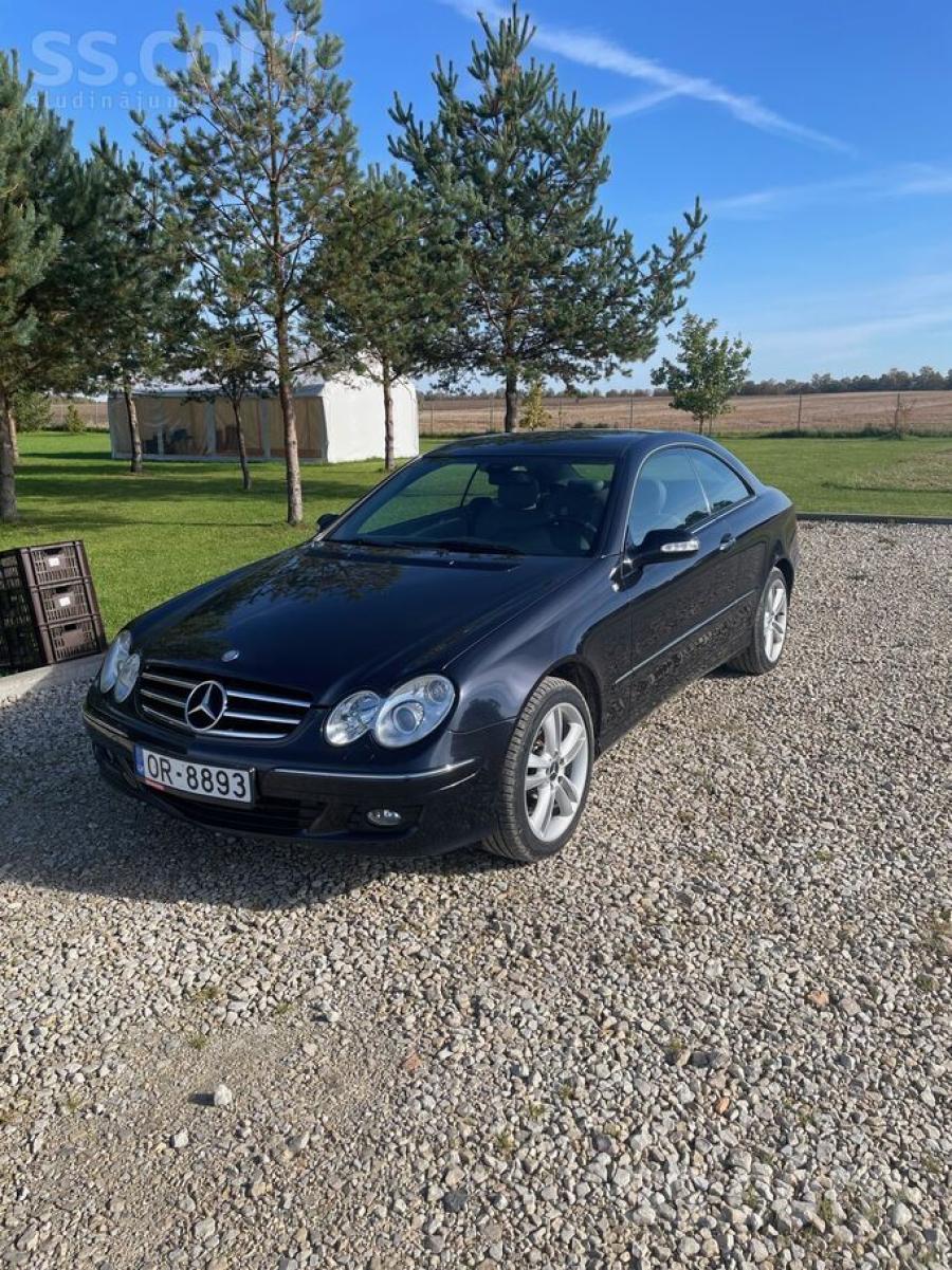 Blue Mercedes-Benz clk-280 2007 in Aizkraukle, with an engine capacity of 3.00 L and mileage of 207 thousand km for 7500 €, photo 3 on AUTOMOTO.COM.LV