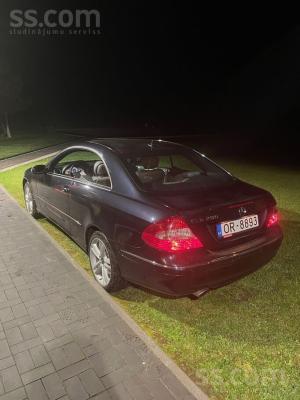 Blue Mercedes-Benz clk-280 2007 in Aizkraukle, with an engine capacity of 3.00 L and mileage of 207 thousand km for 7500 €, photo 6 on AUTOMOTO.COM.LV
