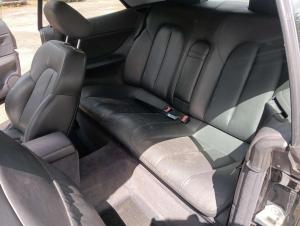 Black Mercedes-Benz CLK 320 1998 in Utena, with an engine capacity of 3.20 L and mileage of 0 thousand km for 3650 €, photo 19 on AUTOMOTO.COM.LV