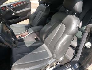 Black Mercedes-Benz CLK 320 1998 in Utena, with an engine capacity of 3.20 L and mileage of 0 thousand km for 3650 €, photo 22 on AUTOMOTO.COM.LV