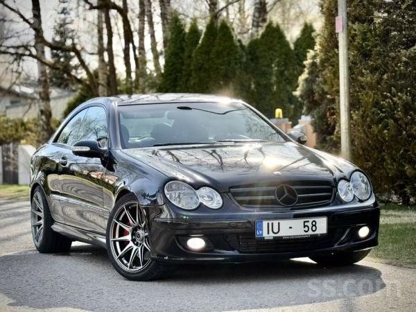 Black Mercedes-Benz CLK 320 2006 in Riga, with an engine capacity of 3.00 L and mileage of 339 thousand km for 5990 €, photo 5 on AUTOMOTO.COM.LV
