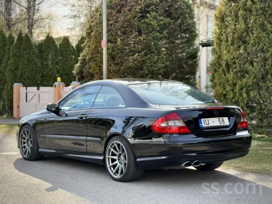 Melns Mercedes-Benz CLK 320 2006 Rīga, ar dzinēja tilpumu 3.00 L un nobraukumu 339 tūkst. km par 5990 €, foto 10 vietnē AUTOMOTO.COM.LV