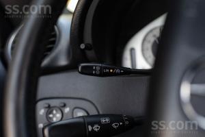 Melns Mercedes-Benz CLK 320 2006 Rīga, ar dzinēja tilpumu 3.00 L un nobraukumu 409 tūkst. km par 4490 €, foto 16 vietnē AUTOMOTO.COM.LV