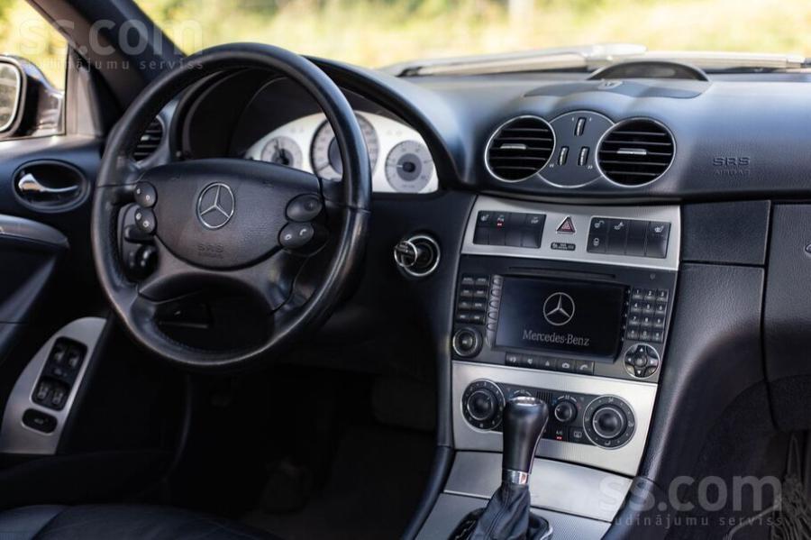 Melns Mercedes-Benz CLK 320 2006 Rīga, ar dzinēja tilpumu 3.00 L un nobraukumu 409 tūkst. km par 4490 €, foto 21 vietnē AUTOMOTO.COM.LV