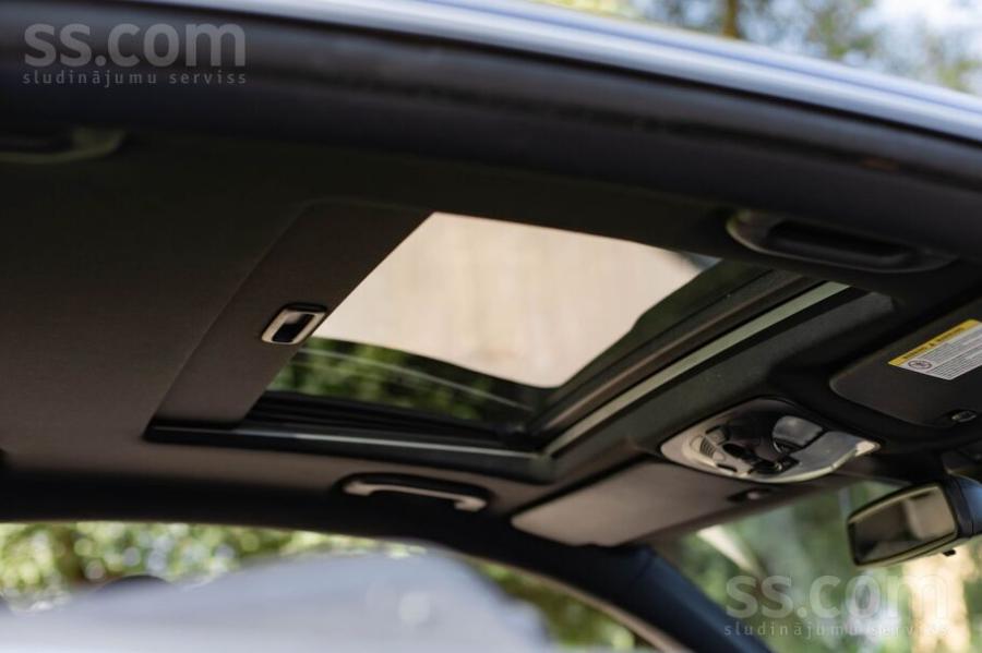 Melns Mercedes-Benz CLK 320 2006 Rīga, ar dzinēja tilpumu 3.00 L un nobraukumu 409 tūkst. km par 4490 €, foto 22 vietnē AUTOMOTO.COM.LV