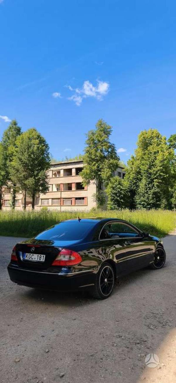 Melns Mercedes-Benz CLK 320 2007 Šauļi, ar dzinēja tilpumu 3.00 L un nobraukumu 441 tūkst. km par 4000 €, foto 4 vietnē AUTOMOTO.COM.LV
