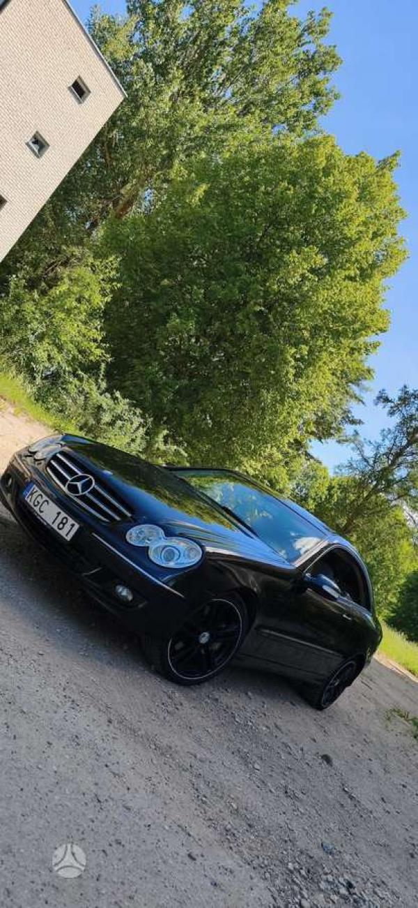 Melns Mercedes-Benz CLK 320 2007 Šauļi, ar dzinēja tilpumu 3.00 L un nobraukumu 441 tūkst. km par 4000 €, foto 10 vietnē AUTOMOTO.COM.LV