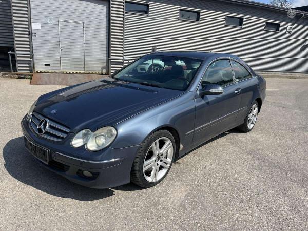 Blue Mercedes-Benz CLK 320 2006 in Vilnius, with an engine capacity of 2.99 L and mileage of 400 thousand km for 2350 €, photo 1 on AUTOMOTO.COM.LV