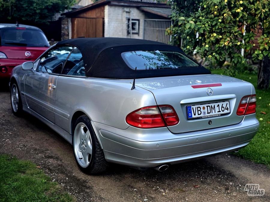 Mercedes-Benz CLK 320 2001 Viļņa, ar dzinēja tilpumu 3.20 L un nobraukumu 230 tūkst. km par 4150 €, foto 8 vietnē AUTOMOTO.COM.LV