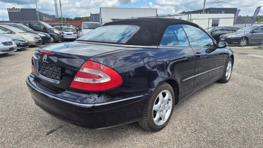 Mercedes-Benz CLK 320 2004 in Kaunas, with an engine capacity of 3.20 L and mileage of 267 thousand km for 4800 €, photo 8 on AUTOMOTO.COM.LV