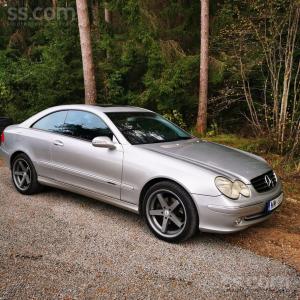 Mercedes-Benz CLK 320 2002 in Riga, with an engine capacity of 3.20 L and mileage of 330 thousand km for 1600 €, photo 4 on AUTOMOTO.COM.LV