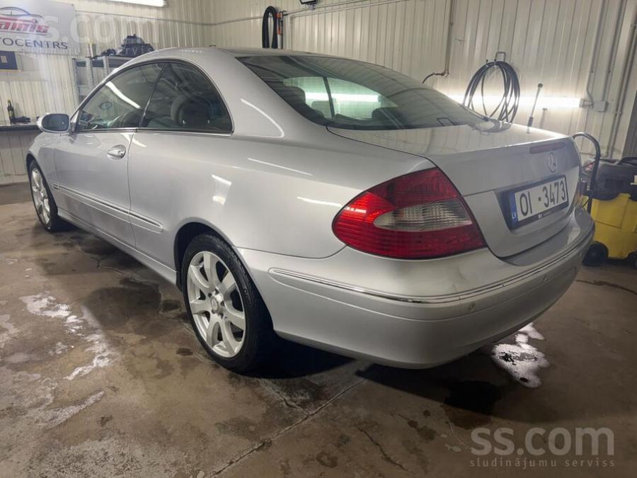Mercedes-Benz CLK 320 2006 in Riga, with an engine capacity of 3.00 L and mileage of 261 thousand km for 4500 €, photo 9 on AUTOMOTO.COM.LV