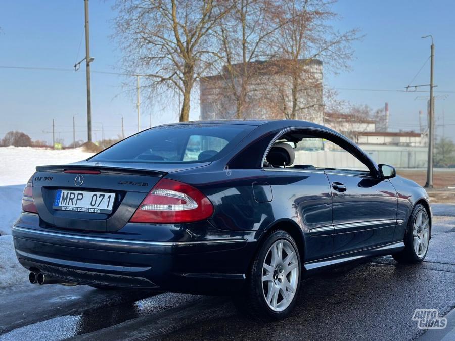 Mercedes-Benz CLK 320 2006 in Kaunas, with an engine capacity of 3.00 L and mileage of 301 thousand km for 3000 €, photo 3 on AUTOMOTO.COM.LV
