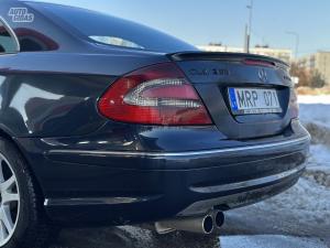 Mercedes-Benz CLK 320 2006 in Kaunas, with an engine capacity of 3.00 L and mileage of 301 thousand km for 3000 €, photo 5 on AUTOMOTO.COM.LV