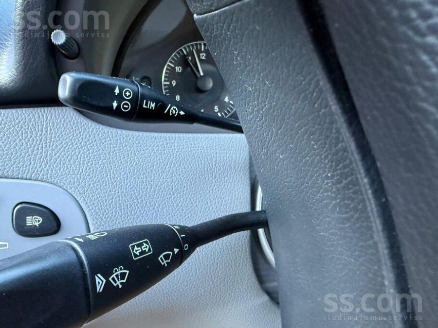 Mercedes-Benz CLK 320 2006 Rīga, ar dzinēja tilpumu 3.00 L un nobraukumu 261 tūkst. km par 4500 €, foto 8 vietnē AUTOMOTO.COM.LV