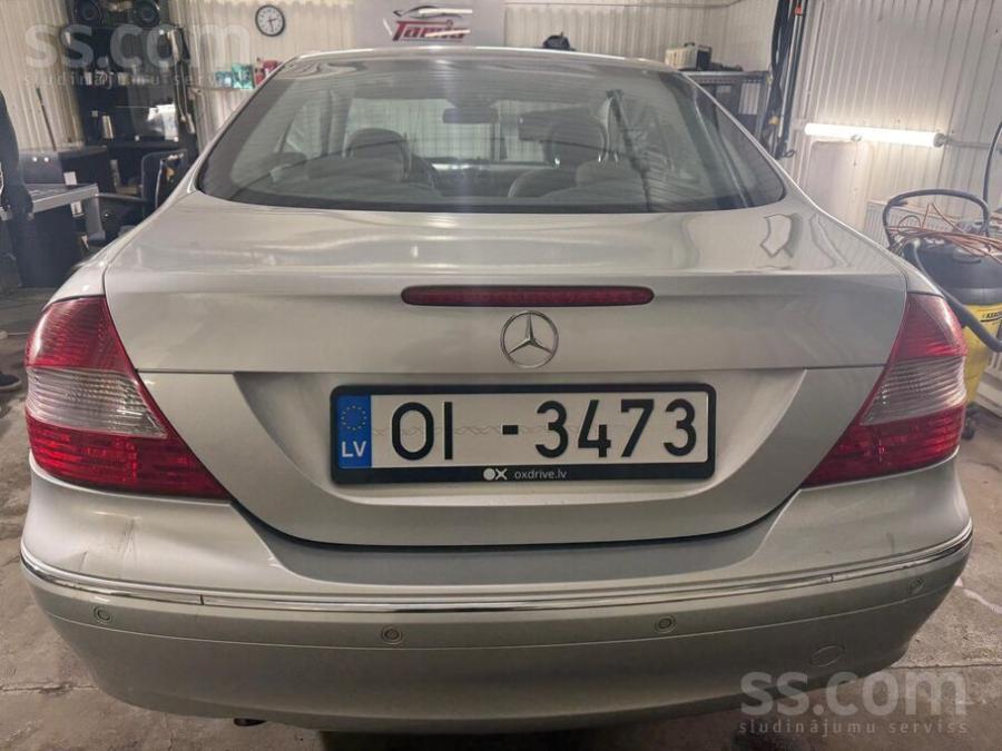 Mercedes-Benz CLK 320 2006 Rīga, ar dzinēja tilpumu 3.00 L un nobraukumu 261 tūkst. km par 4500 €, foto 11 vietnē AUTOMOTO.COM.LV