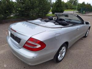 Pelēks Mercedes-Benz CLK 320 2003 Telšiai, ar dzinēja tilpumu 3.20 L un nobraukumu 245 tūkst. km par 5600 €, foto 7 vietnē AUTOMOTO.COM.LV