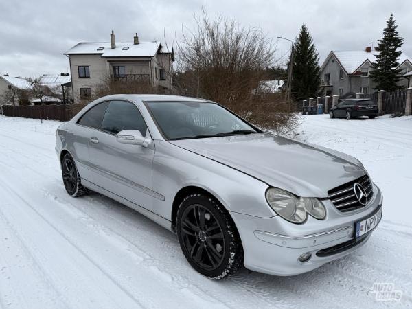 Grey Mercedes-Benz CLK 320 2004 in Vilnius, with an engine capacity of 3.20 L and mileage of 290 thousand km for 2450 €, photo 6 on AUTOMOTO.COM.LV