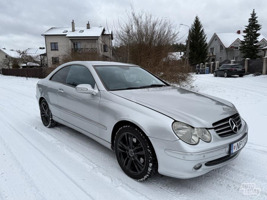 Pelēks Mercedes-Benz CLK 320 2004 Viļņa, ar dzinēja tilpumu 3.20 L un nobraukumu 290 tūkst. km par 2450 €, foto 6 vietnē AUTOMOTO.COM.LV