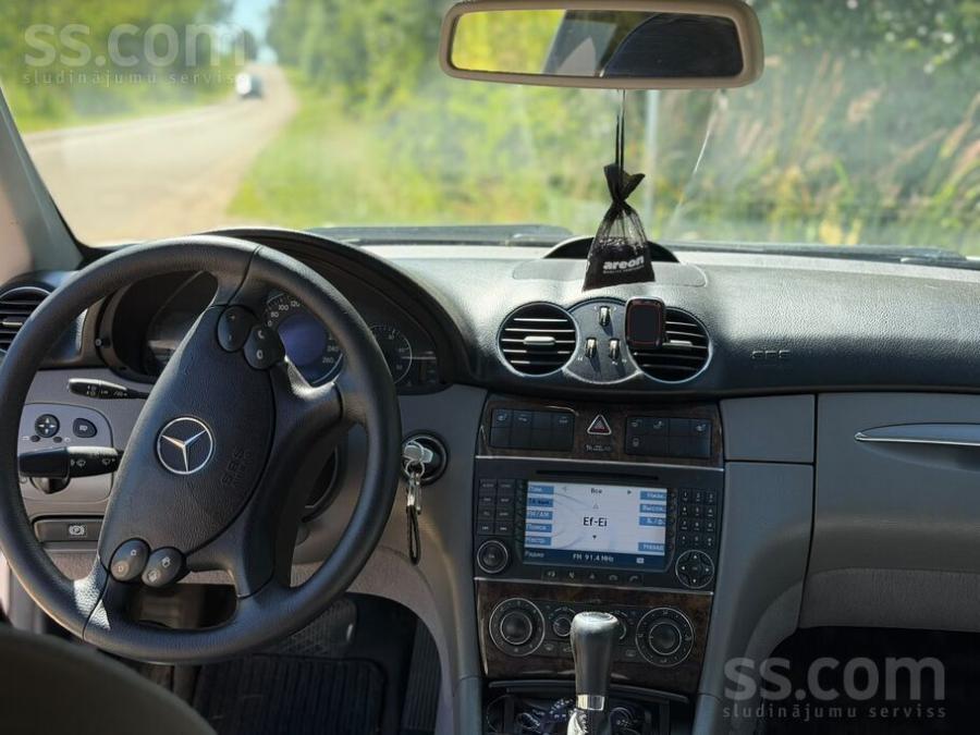 Grey Mercedes-Benz CLK 320 2006 in Ludza, with an engine capacity of 3.00 L and mileage of 0 thousand km for 5200 €, photo 6 on AUTOMOTO.COM.LV